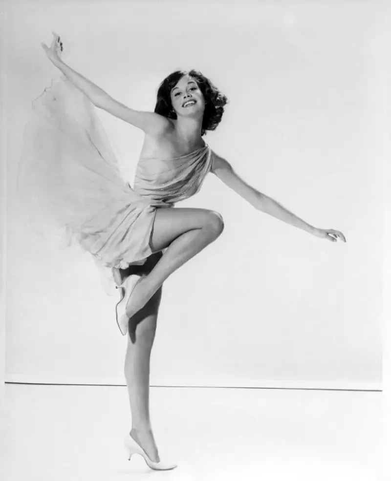 Our tribute to Mary Tyler Moore With Tons of Great Photos Our tribute to Mary Tyler Moore With Tons of Great Photos